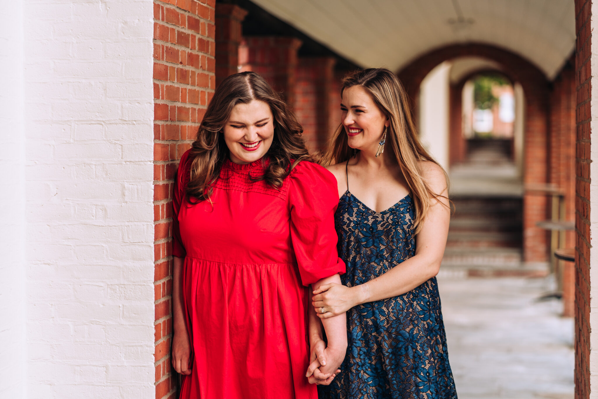 Lesbian Couple's Unapologetically Feminine Photos - Cate Barry ...