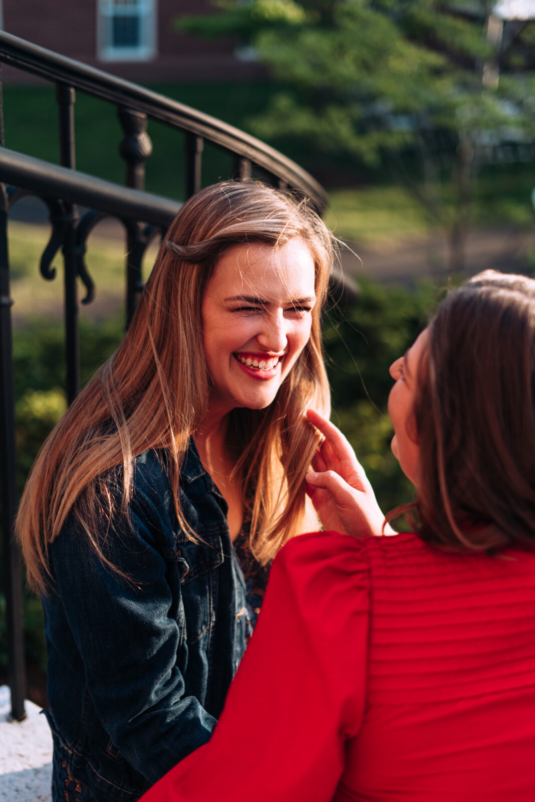 Lesbian Couple's Unapologetically Feminine Photos - Cate Barry ...